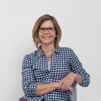 Ep. 29 Talk About Embodiment with Sarah Martin - Renée Dalo